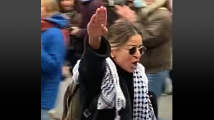 Owner of kosher coffee shop unmasked as activist who made Hitler salute ...