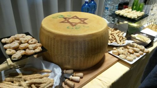 Parmesan - the 'king of cheese' - is now kosher - The Jewish Chronicle ...