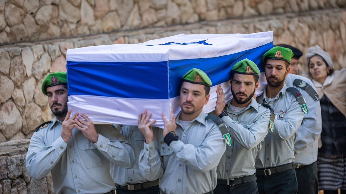Three Israeli soldier killed fighting Hamas in Northern Gaza - The ...