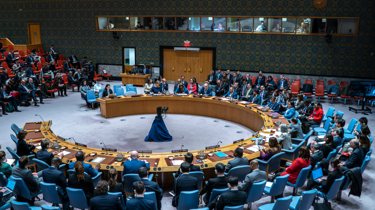 UK backs UN resolution for immediate ceasefire in Israel-Gaza conflict ...