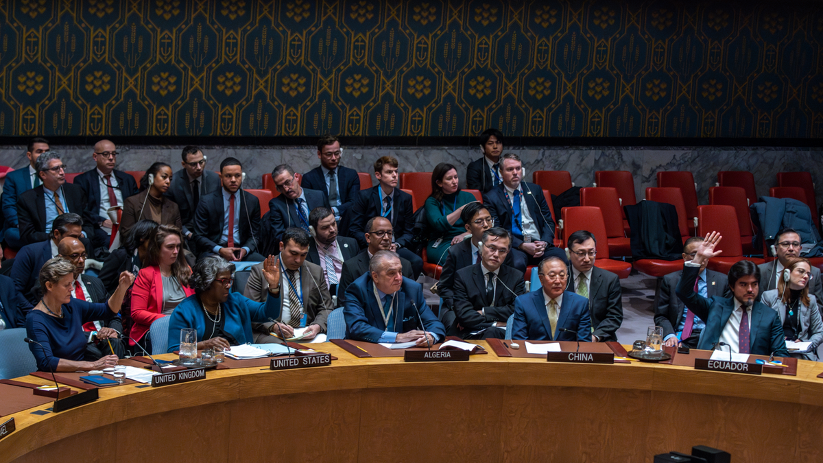 UN passes resolution demanding immediate ceasefire in Gaza - The Jewish ...