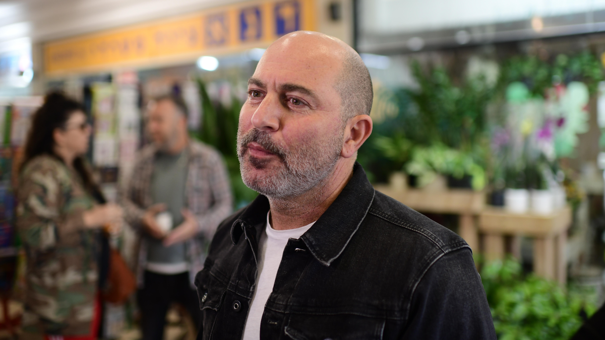 Nicole Lampert's Showbiz Diary: Hanging out with Lior - The Jewish ...