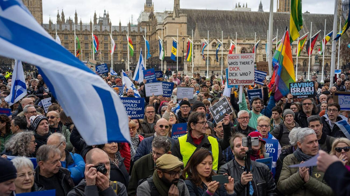 We must not let British Jewry tear itself apart - The Jewish Chronicle ...