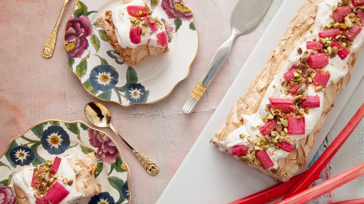 Fabienne Viner Luzzato's delicious kosher for Pesach recipe for rhubarb ...