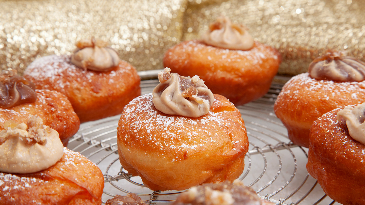 Sweet chestnut purée sufganiyot - The Jewish Chronicle - The Jewish ...
